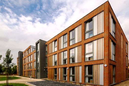 Oxford English language school for junior students – Oxford Spires ...